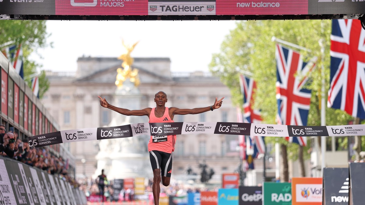 Le recordman du marathon a été très surveillé avant la course