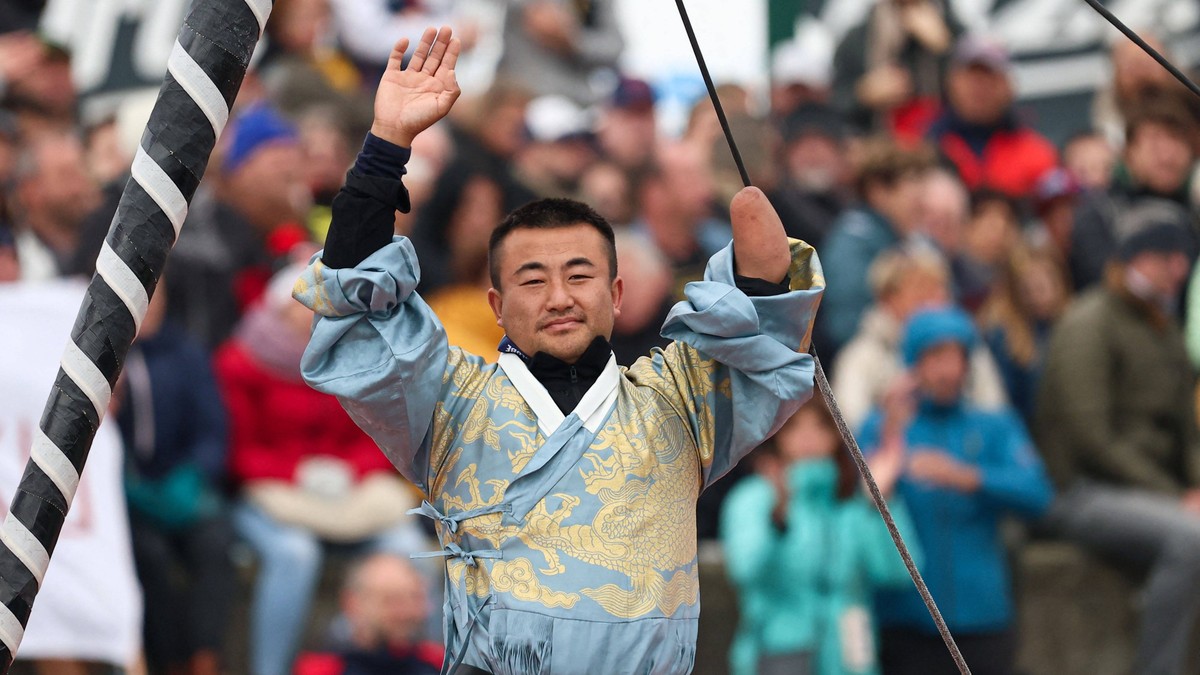 Vendée Globe: Jingkun Xu, le skipper amputé de son bras gauche
