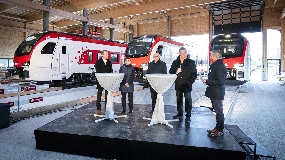 Les CFF présentent leurs nouveaux trains
