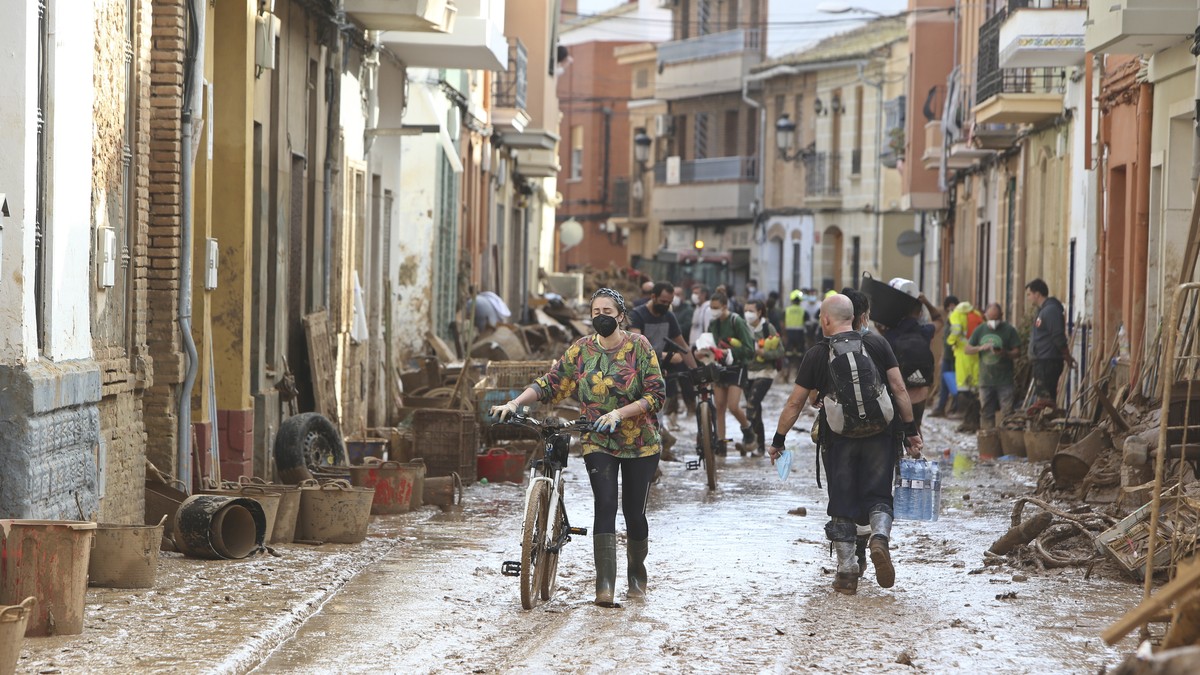 Le roi et la reine d'Espagne à Valence dimanche