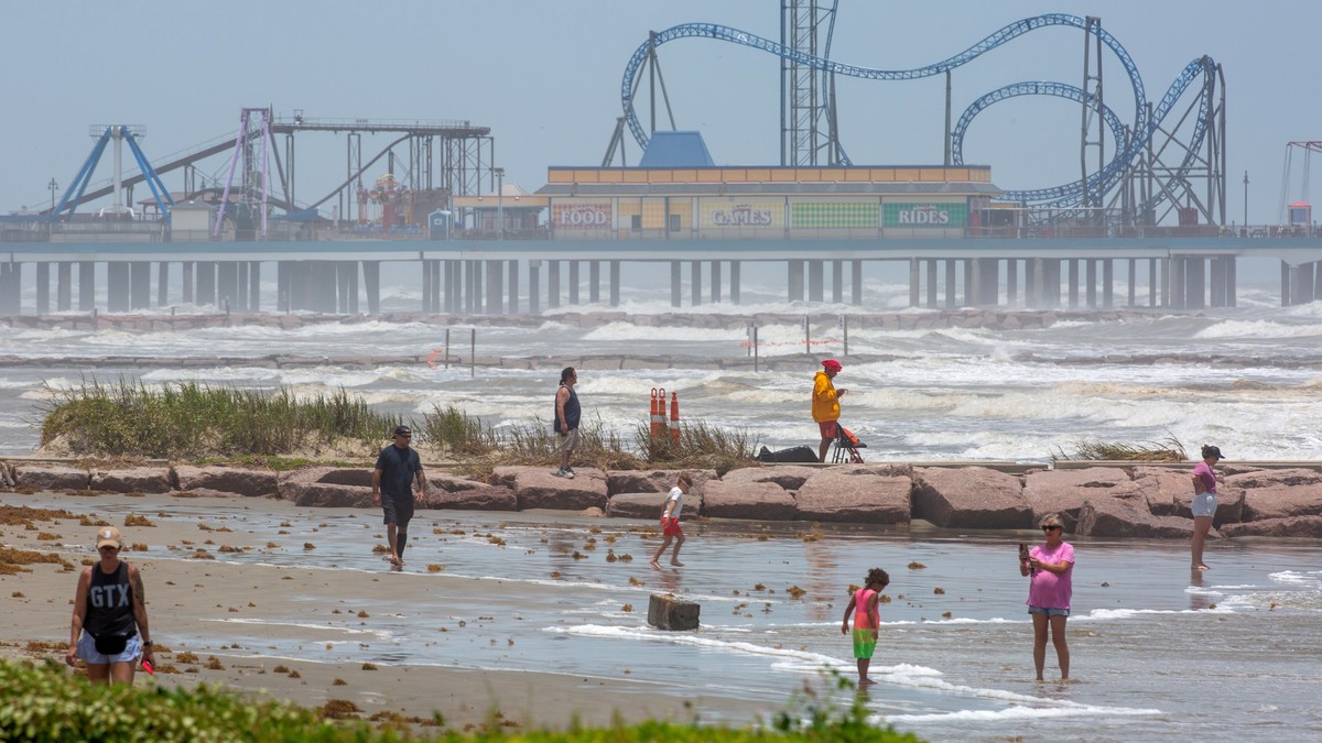 Beryl: le Texas craint l'arrivée de la «tempête mortelle»