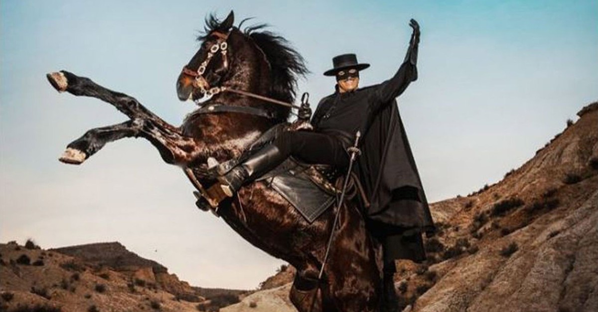 Zorro est de retour avec Jean Dujardin dans une série