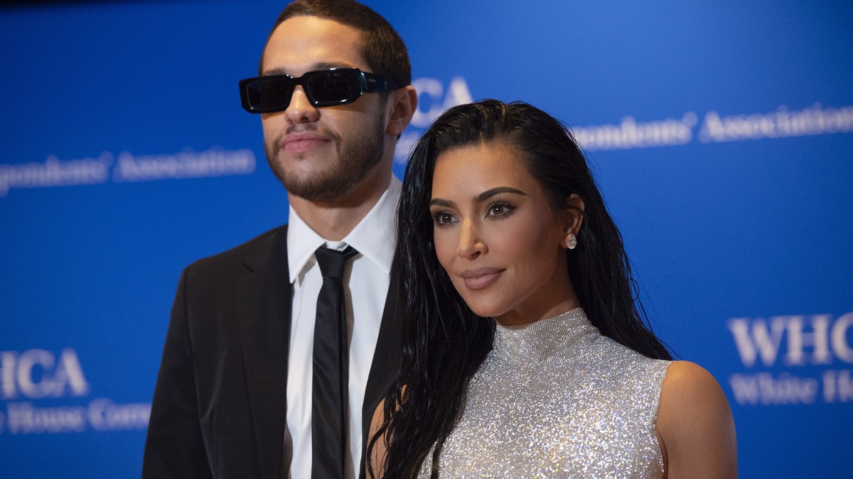 La reine Kim Kardashian s'est fait refoulée par Buckingham Palace