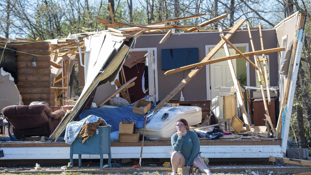 Etats-Unis: 29 morts dans des tornades et des tempêtes