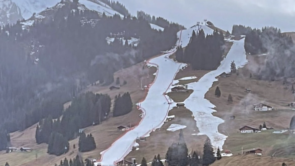 La «piste» d'Adelboden offre un spectacle désolant à la veille du géant