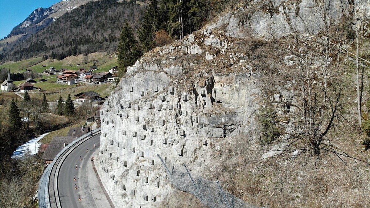 Cette falaise romande instable va être purgée