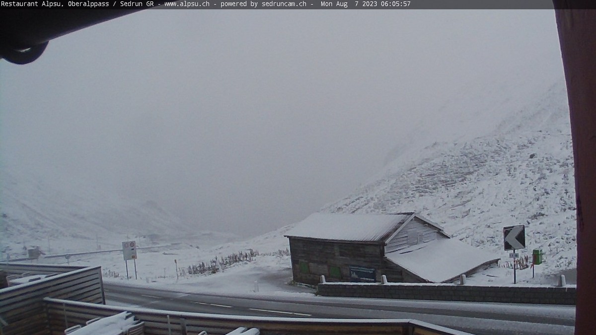 De la neige en Suisse durant la nuit de dimanche à lundi