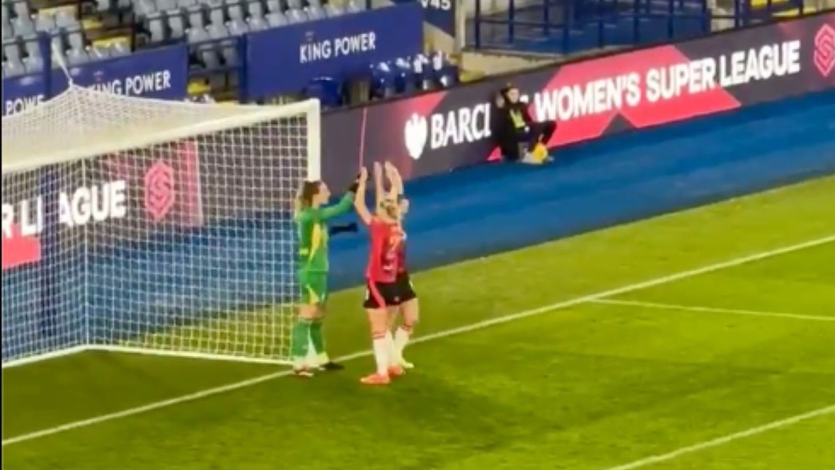 La tactique de Manchester Utd pour gêner la gardienne adverse