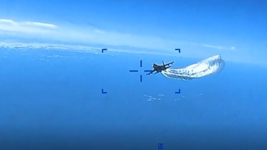 Mer Noire Un Drone Reaper Pulvérisé Par Un Jet Russe La Vidéo