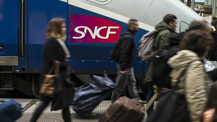 Grève: seul 1 TGV sur 3 roulera vers la Suisse ce week-end Grève: seul 1 TGV sur 3 roulera vers la Suisse ce week-end