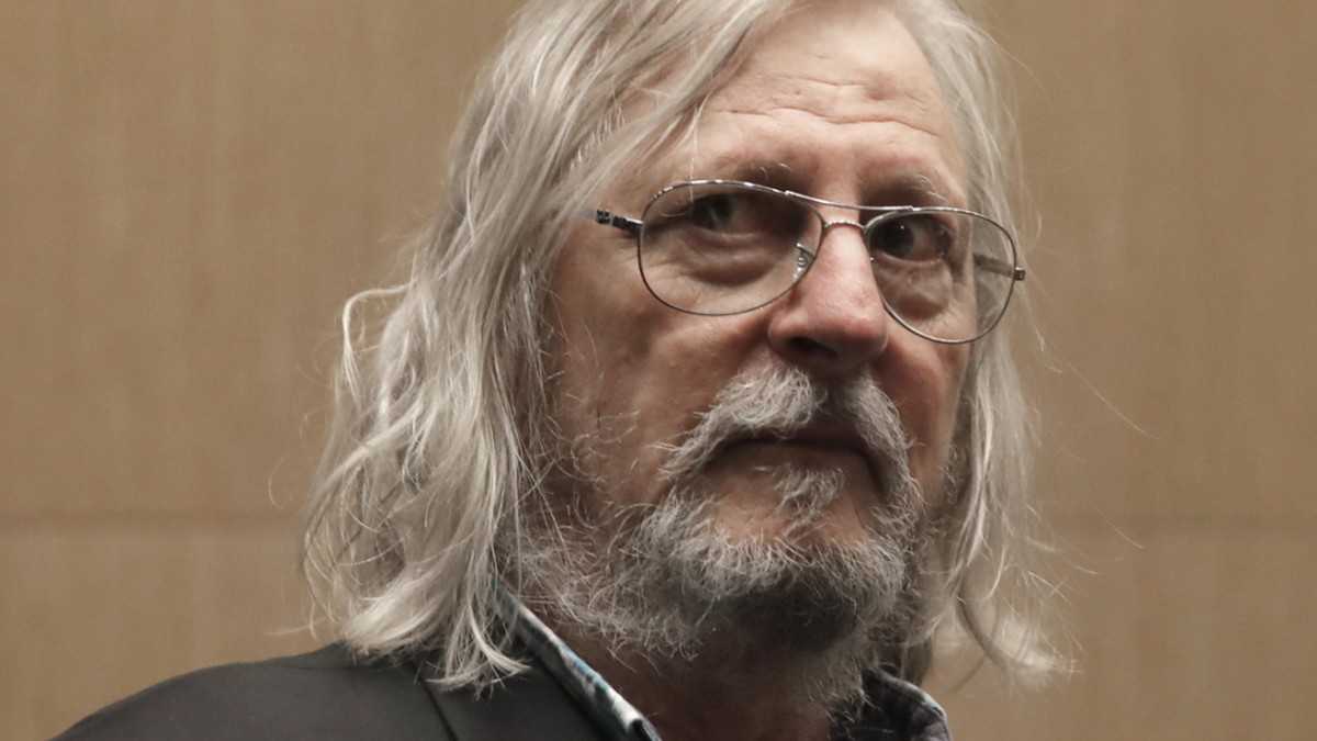 Didier Raoult: le gouvernement le saisit en justice à Marseille