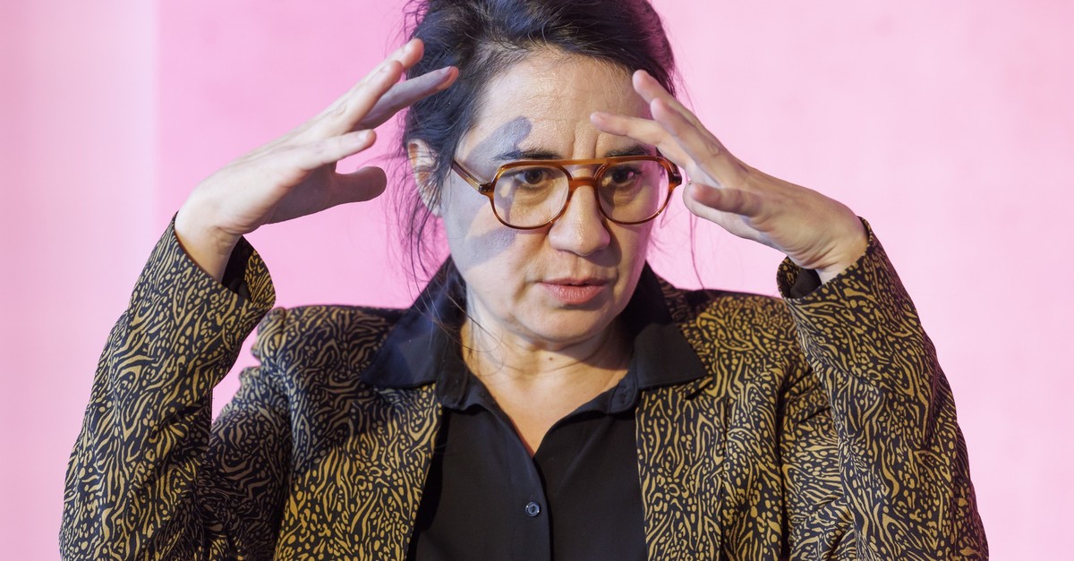 Drama Foundation Faces Resignations: Key Staff Departures Explained ...