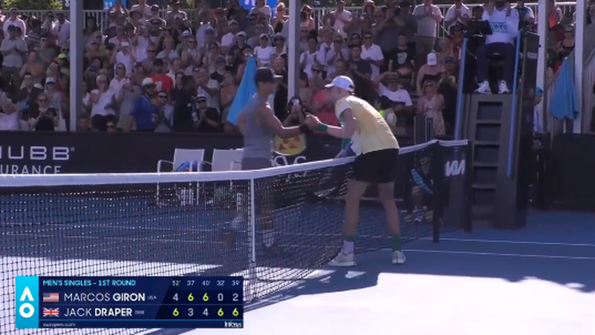 Open d'Australie: Jack Draper vomit sur le court