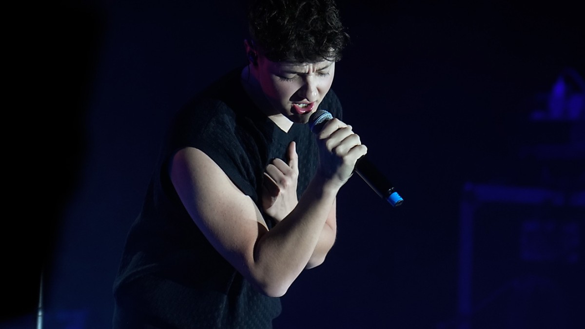 Le chanteur suisse Remo Forrer prêt pour l'Eurovision