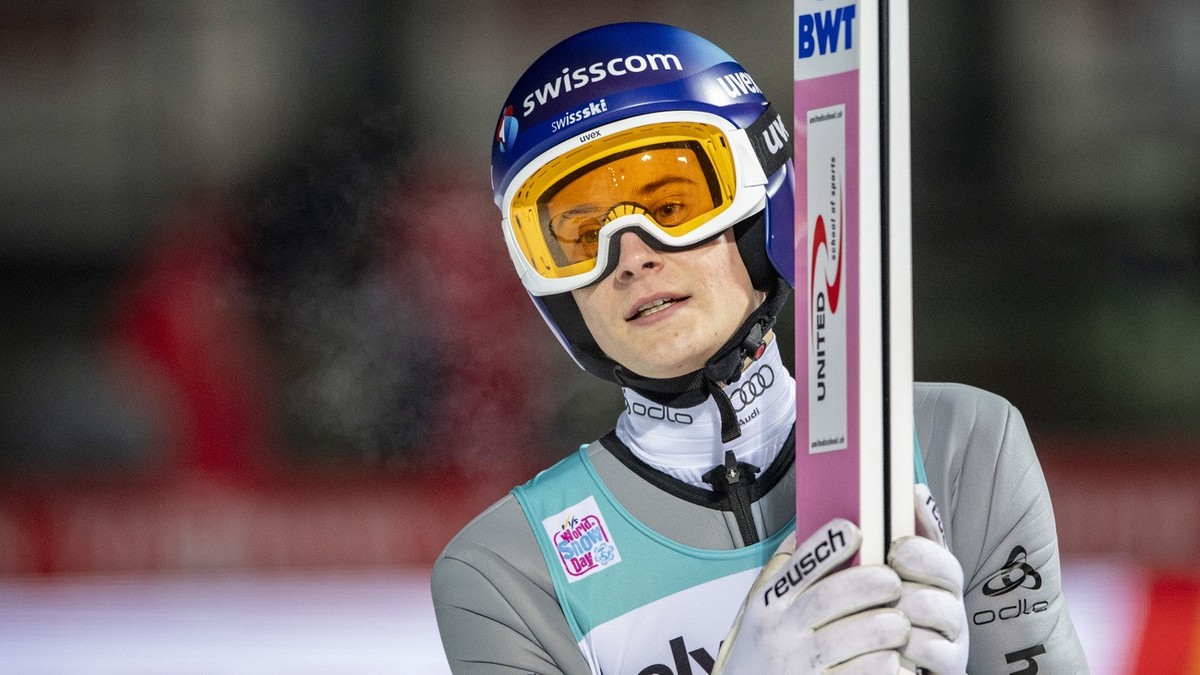 Saut à ski: Dominik Peter met un terme à sa carrière