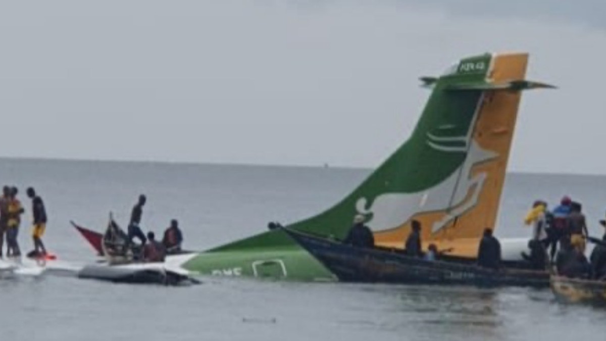Un avion s'écrase «dans l'eau à 100 mètres de l'aéroport» en Tanzanie