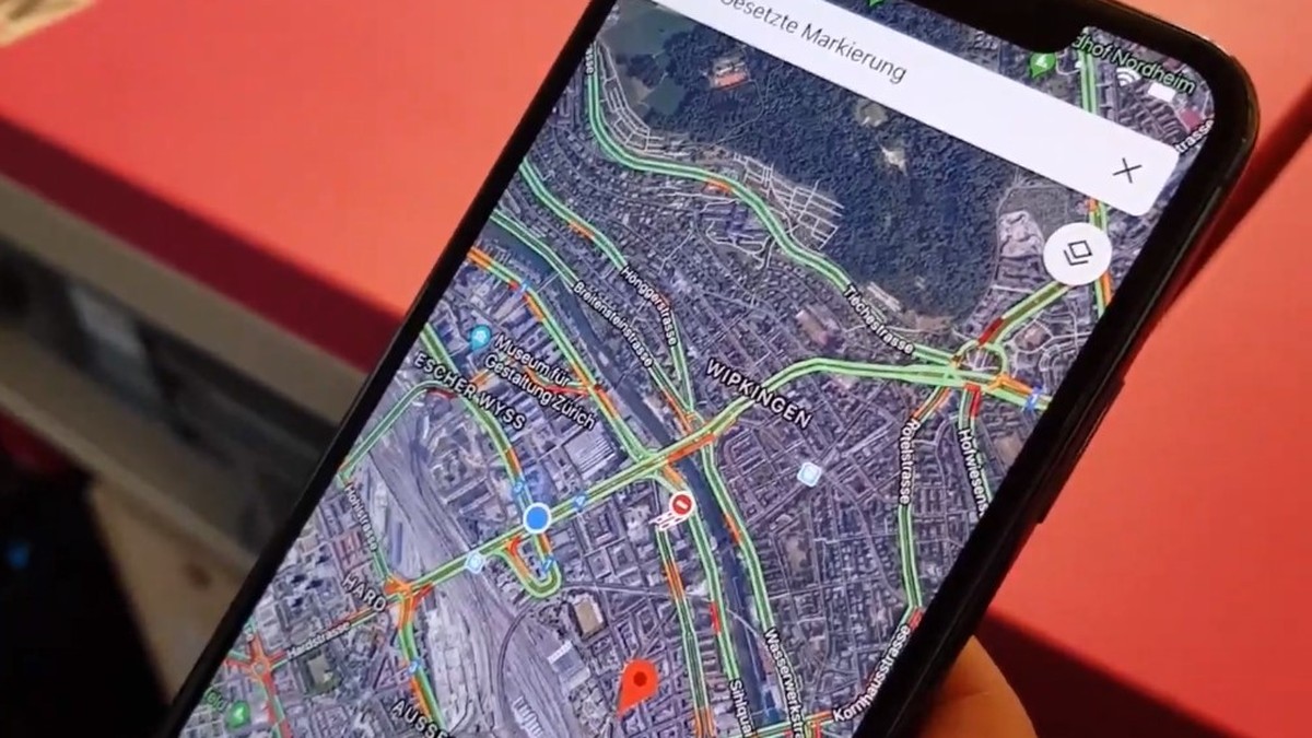 Bei Google Maps kannst du auch mit nur einem Finger zoomen – so geht's