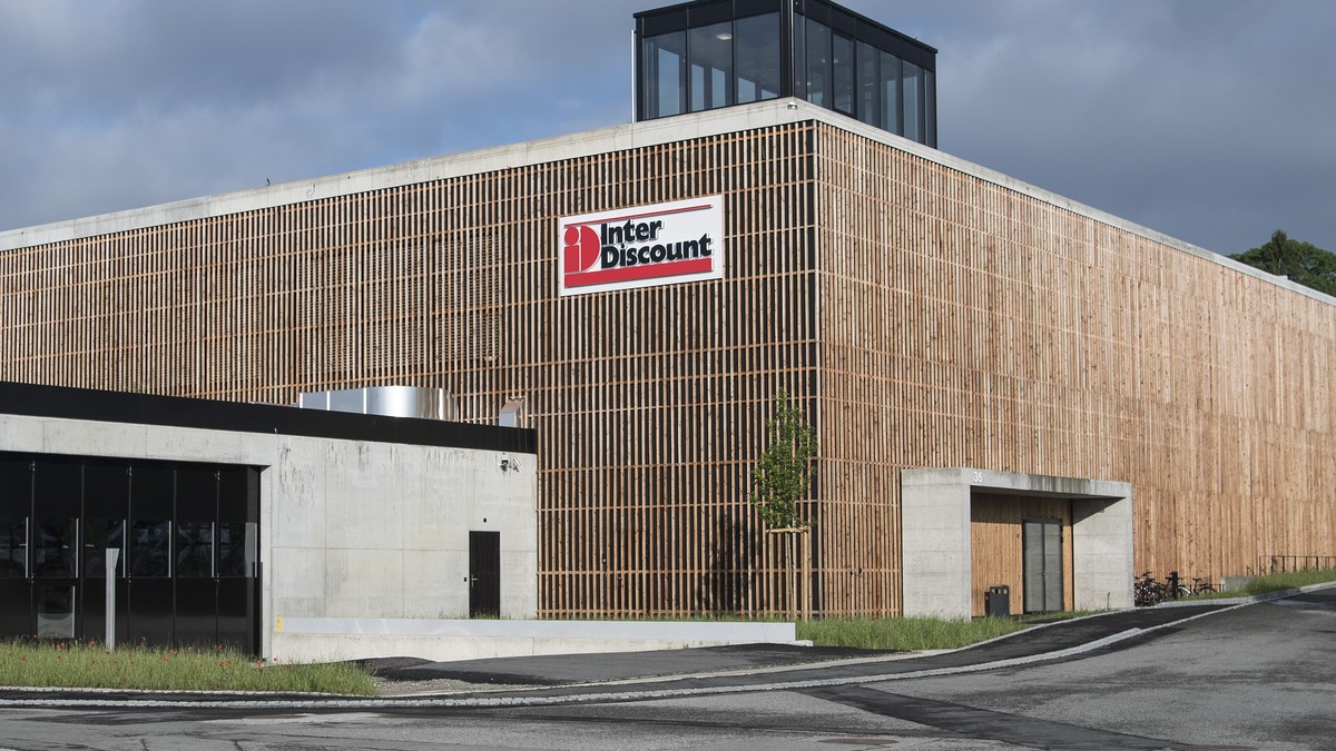 Coop gibt Marke Microspot auf und integriert sie in Interdiscount