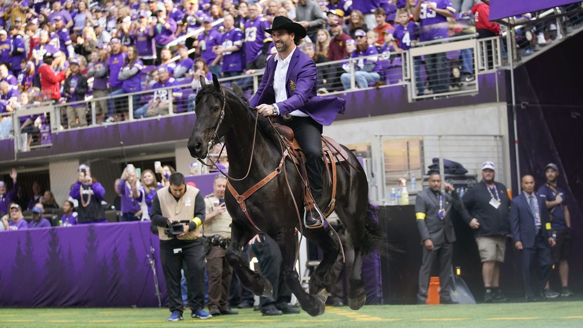 NFL Highlights: Hoch zu Ross an Halloween und unfassbarer Derrick Henry