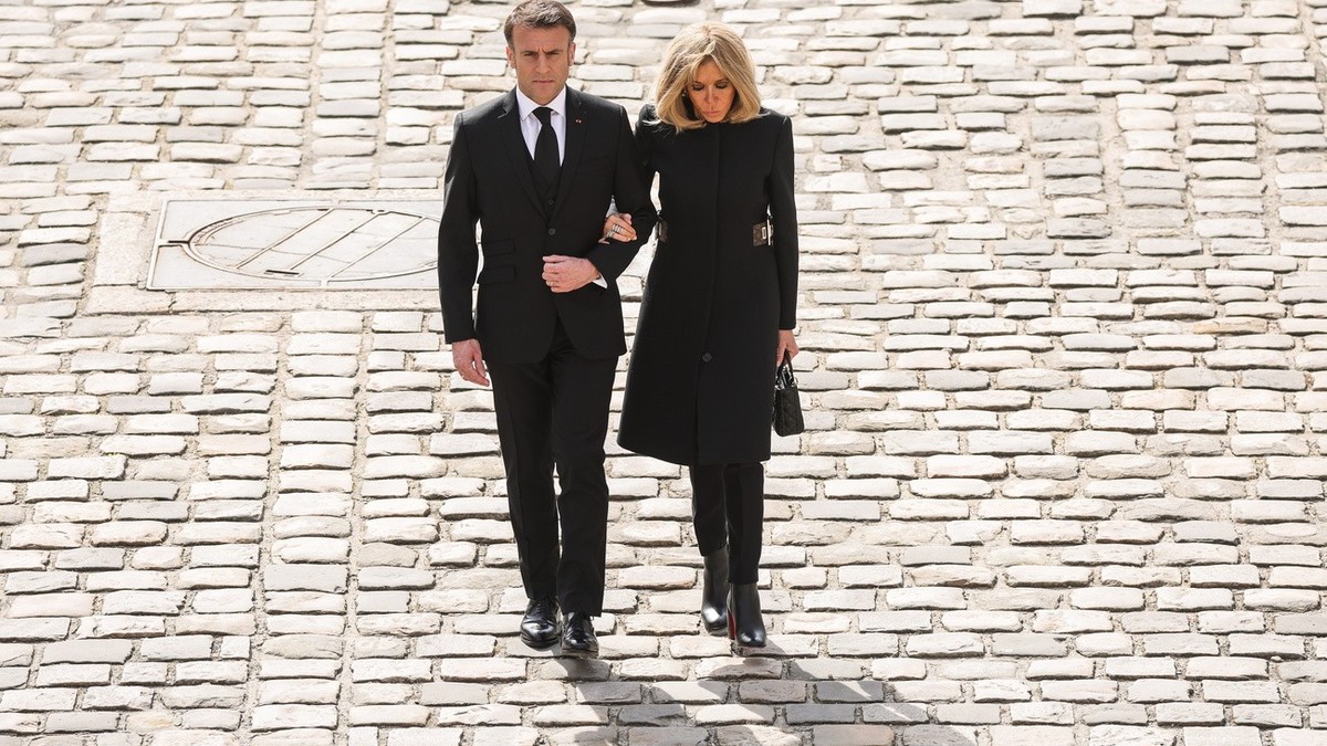 Brigitte Macron ein Mann: Wie Verschwörungstheoretiker funktionieren