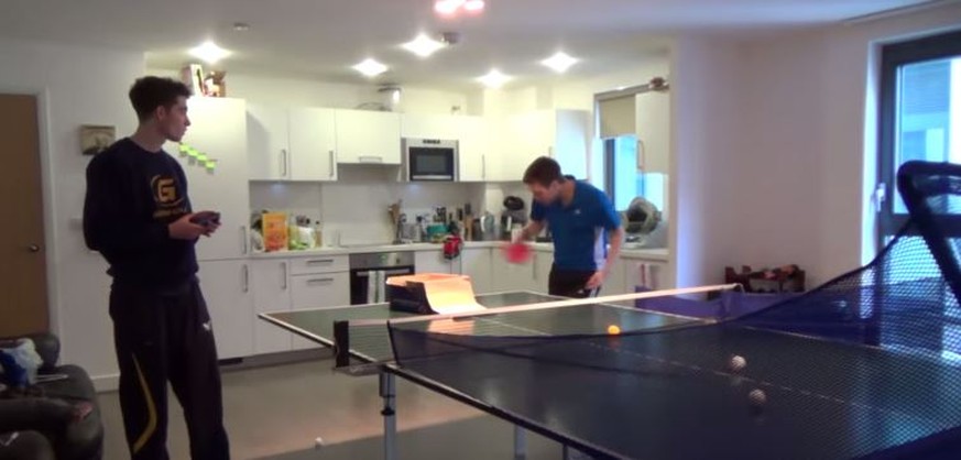 Das ist der Beweis, dass aus jedem Ping-Pong-Spieler ein Topspieler ...