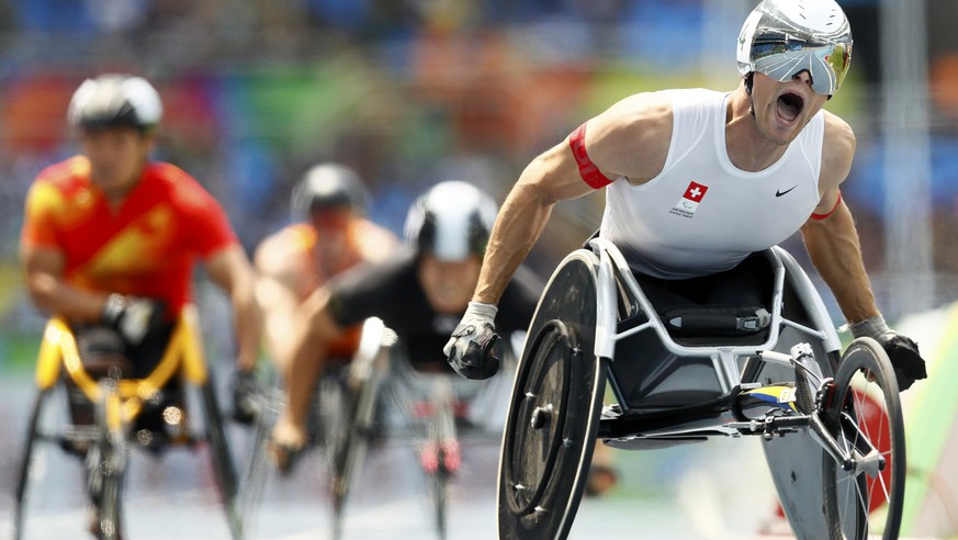 Marcel Hug gewinnt seine erste Paralympics-Goldmedaille