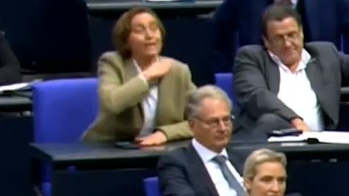 Der AfD wurde gerade wiedermal die Kappe gewaschen – und zwar so richtig