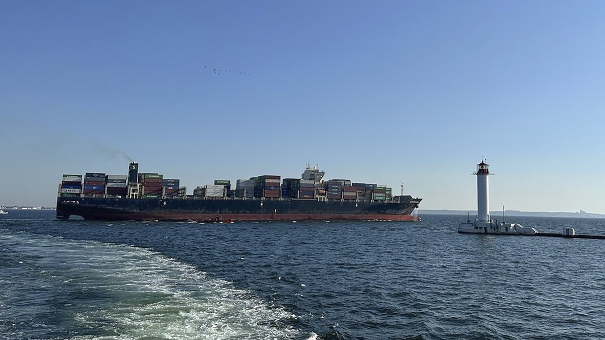 Die Joseph Schulte verlässt als erstes Schiff Odessa auf dem Seekorridor