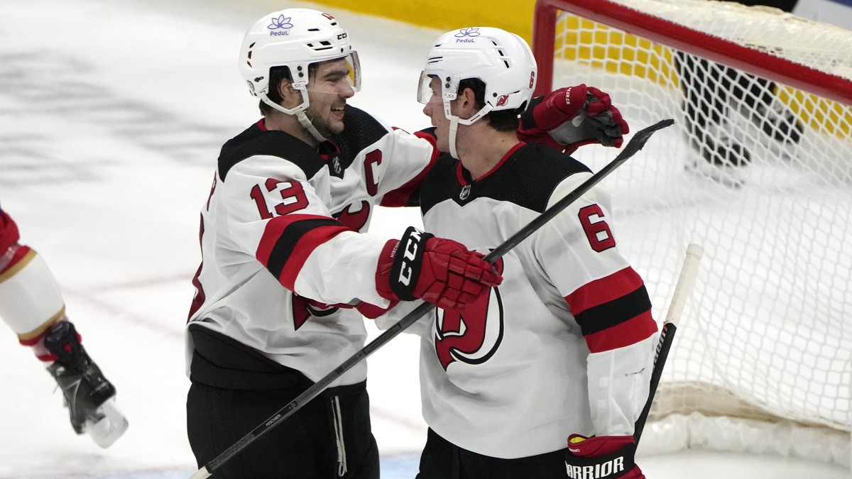 NHL: Nico Hischier durchbricht Erfolgsserie der Panthers