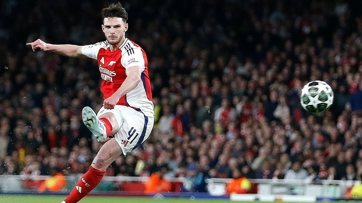 Dieser Freistoss von Declan Rice macht Roberto Carlos Konkurrenz