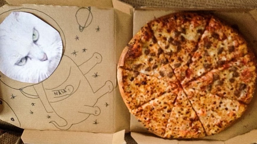 Lustige Bilder: Diese Pizzalieferanten nehmen ihren Job ernst