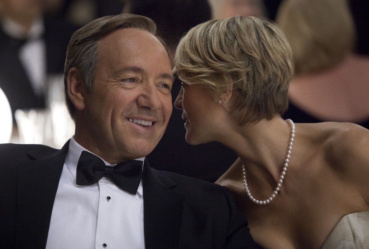 Sky kommt in die Schweiz, kauft Streamingdienst HollyStar