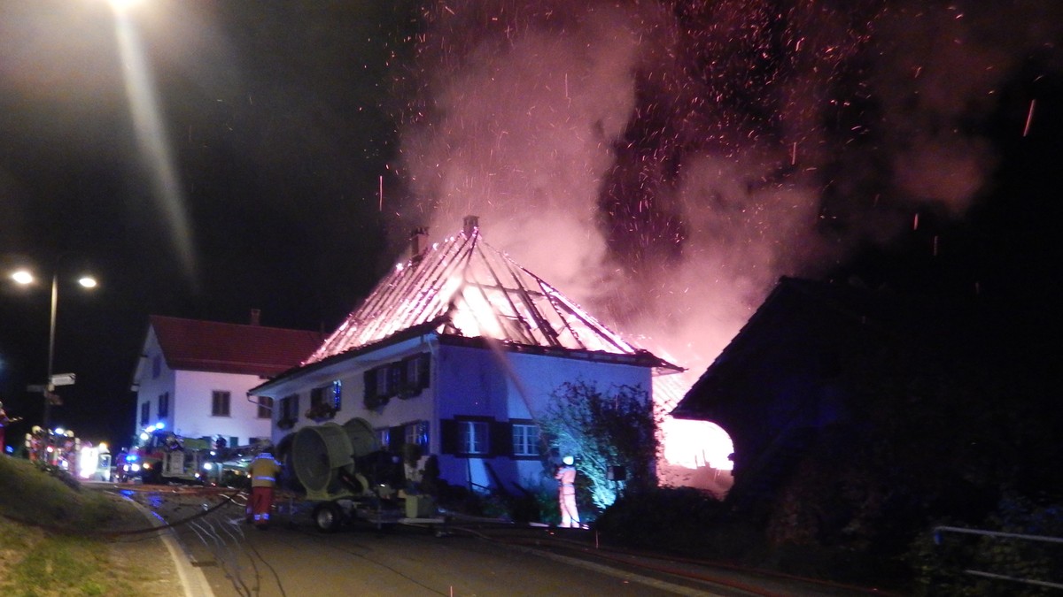 Niederneunforn TG: Nachbarn retten Bewohner aus brennendem Haus