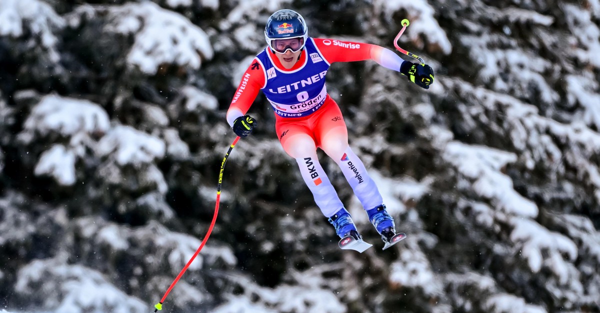 Dominik Paris gewinnt die Abfahrt in Gröden, Odermatt wird 5.