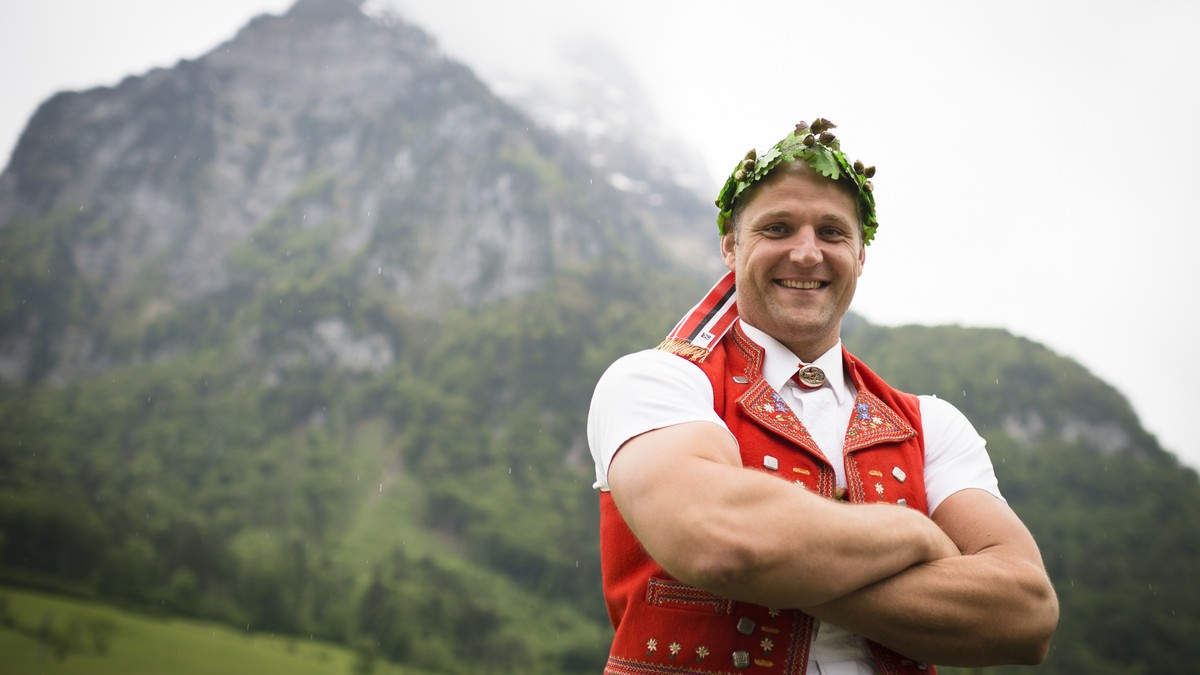 Nöldi Forrer ist neu der Schwinger mit den meisten Kränzen