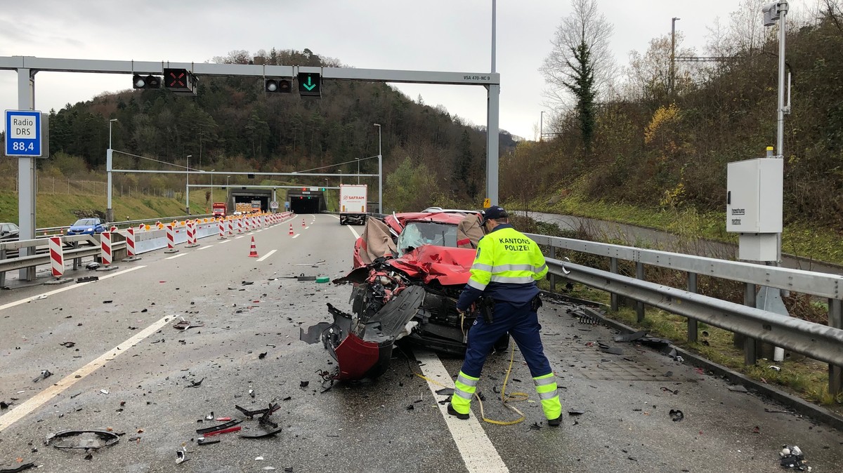 Crash auf A3: Porschefahrer aus Haft entlassen – aber nicht in Freiheit