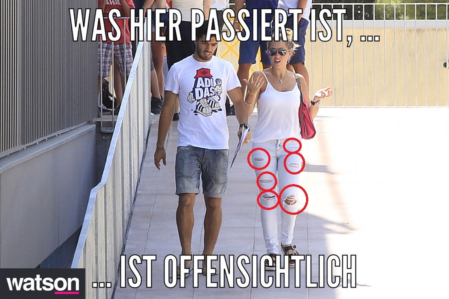 Okay, einen Spruch muss Suarez wegen seiner Beissattacke jetzt noch ... Okay, einen Spruch muss Suarez wegen seiner Beissattacke jetzt noch ...