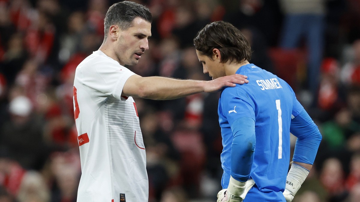 Yann Sommer muss verletzt ausgewechselt werden