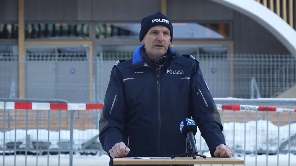 Jetzt live: Polizei informiert zu Sicherheitsmassnahmen am WEF in Davos