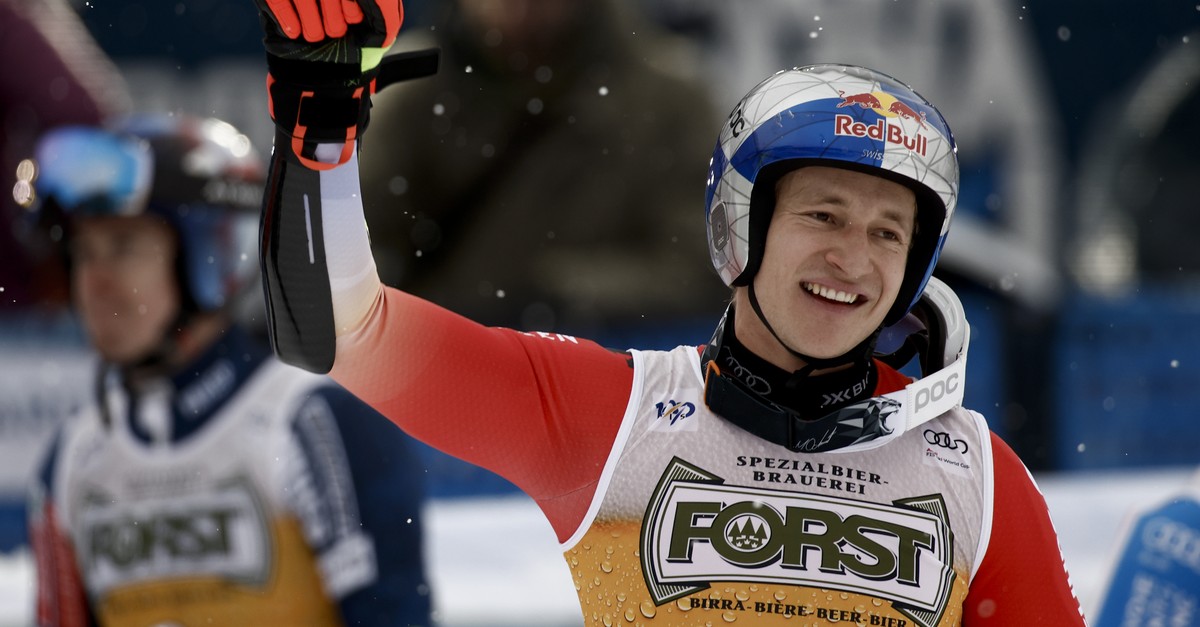 Marco Odermatt gewinnt den Riesenslalom von Alta Badia