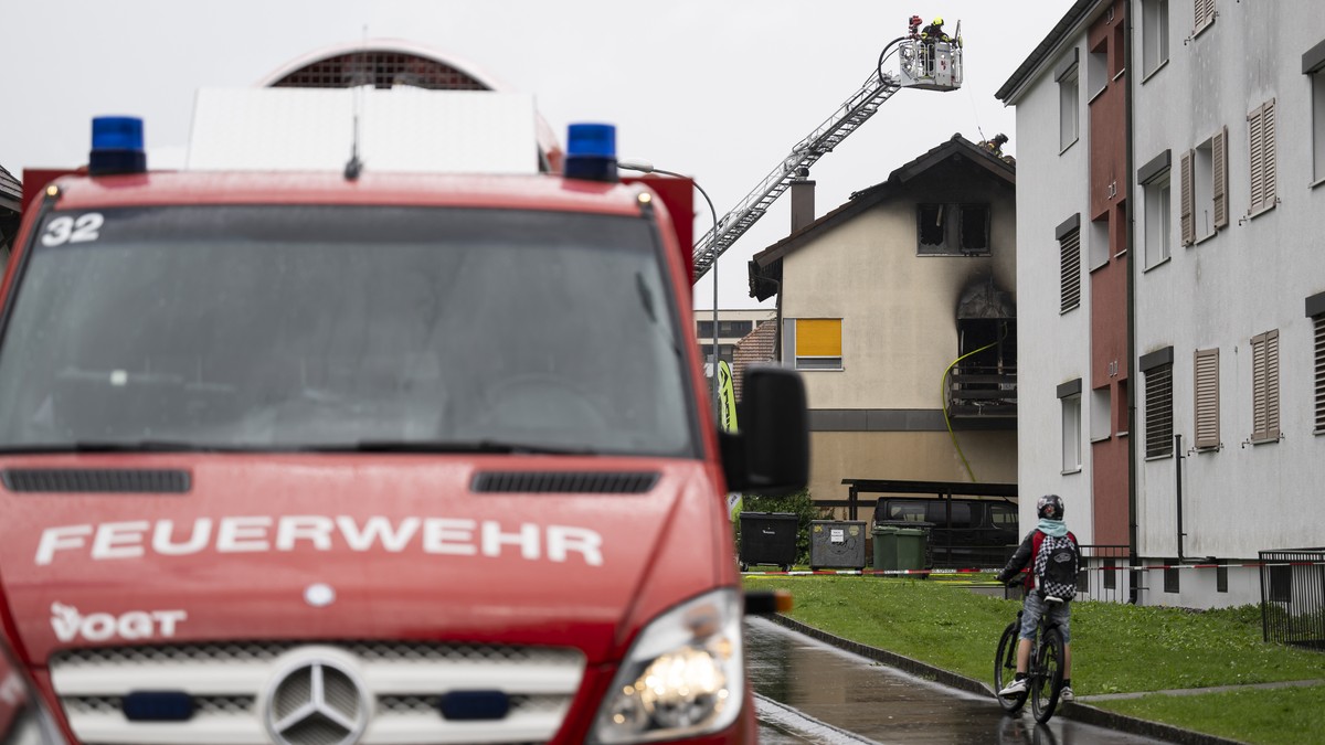 Worb BE: Frau kommt bei Wohnungsbrand ums Leben