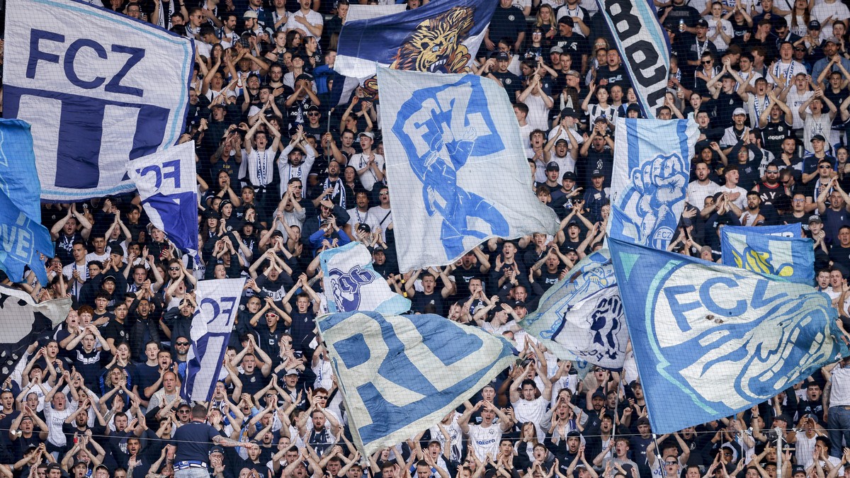FCZ-Fans greifen beim Zürcher Hardplatz GC-Fans an