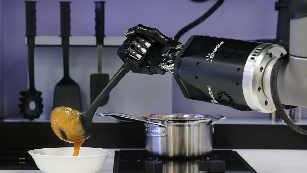 Roboter können jetzt auch ein Hummersüpplein kochen
