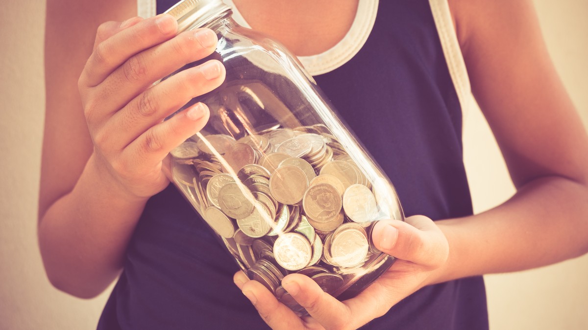 Taschengeld oder Stundenlohn: Wie soll ich mein Kind bezahlen?