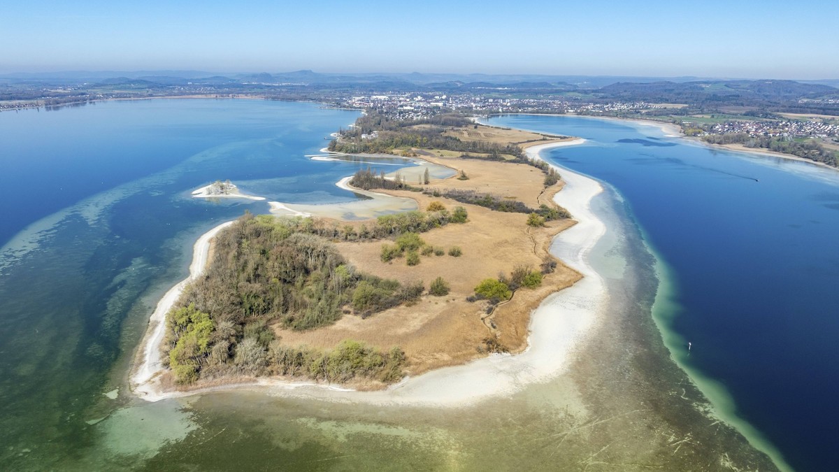 Der Wasserpegel des Bodensees liegt auf tiefem Niveau und sinkt weiter