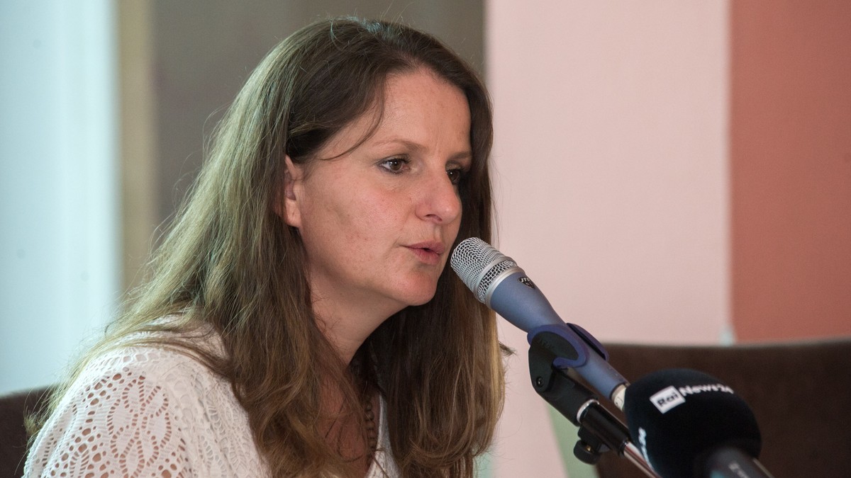 Lisa Bosia Mirra: SP-Politikerin wegen illegaler Schleppertätigkeit ...