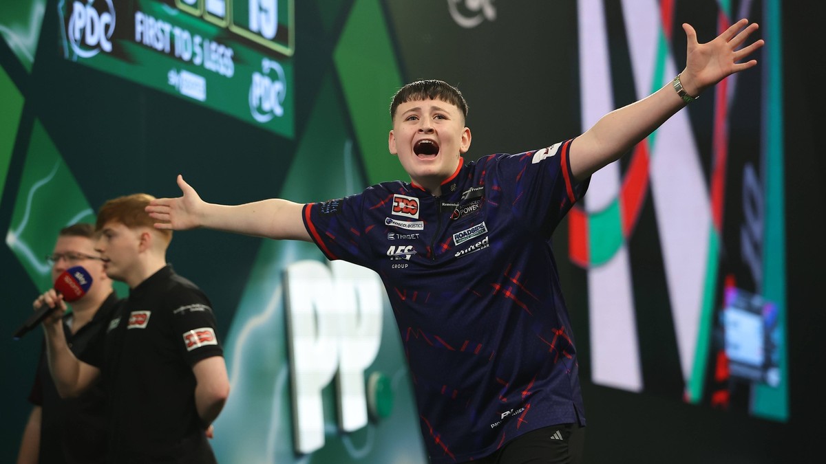 Mitchell Lawrie – Darts-Wunderkind (15) bricht Rekorde von Luke Littler