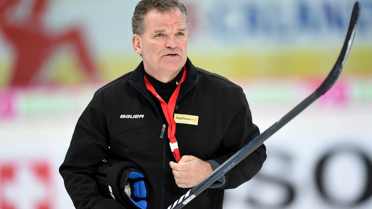 Sean Simpson nominiert vier Fribourger