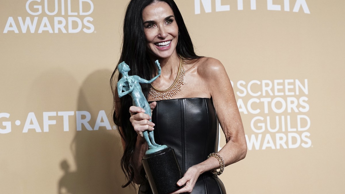 SAG Award Gewinner: Demi Moore und Timothée Chalamet stauben ab