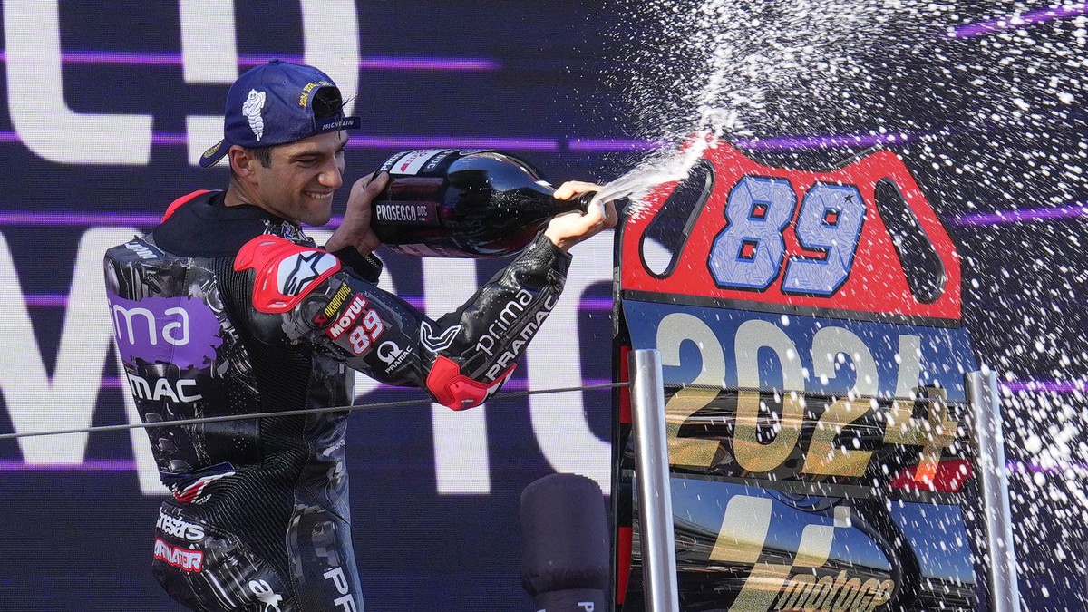 Martin erstmals MotoGP-Weltmeister, Moto3-Champ Alonso stellt Rekord auf
